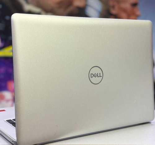 Игровой ноутбук Dell Inspiron i7/RX 530