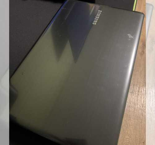 Ноутбук Samsung NP350V5C