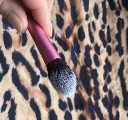 Кисть Real Techniques Setting brush