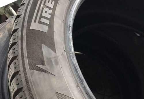 Pirelli Ice Zero 275/50 R20