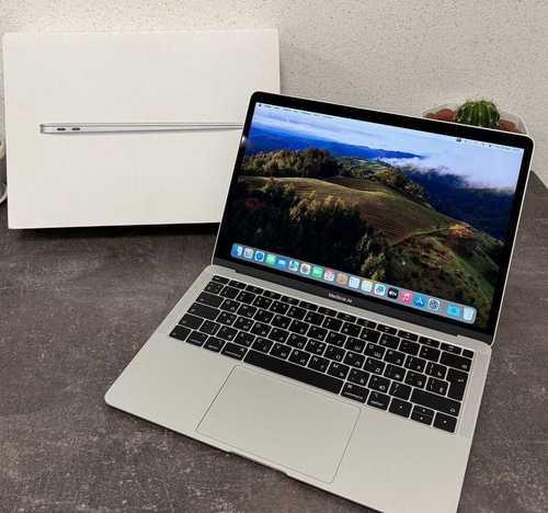 Apple MacBook Air 13 2018 Retina 8/128GB