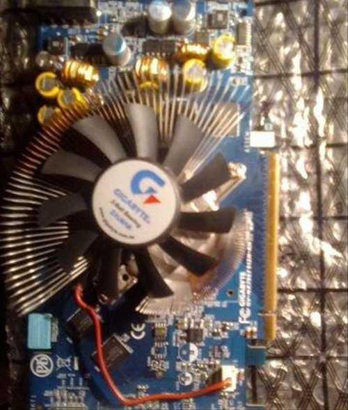Видеокарта GeForce 7950 GT Series
