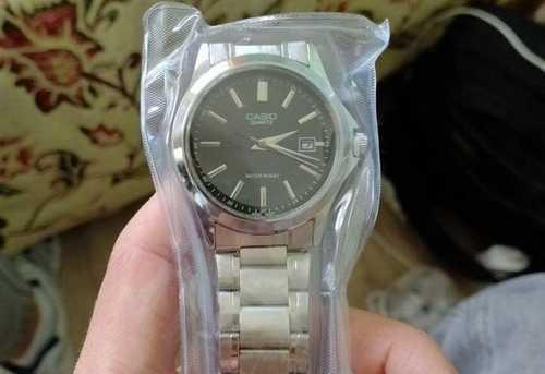 Часы Casio quartz
