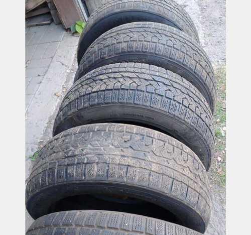 Kumho I'Zen RV KC15 235/55 R18 100R