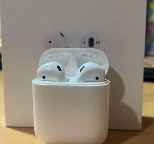 Продам один наушник apple airpods 2