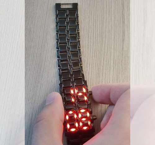 LED часы