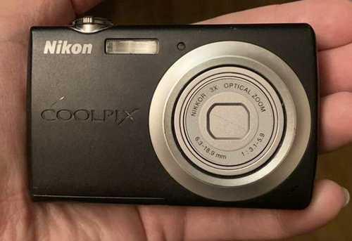На запчасти фотоаппарат Nikon Coolpix S203