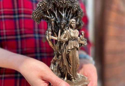 Геката Трехликая Алтарная статуэтка Богиня Магии