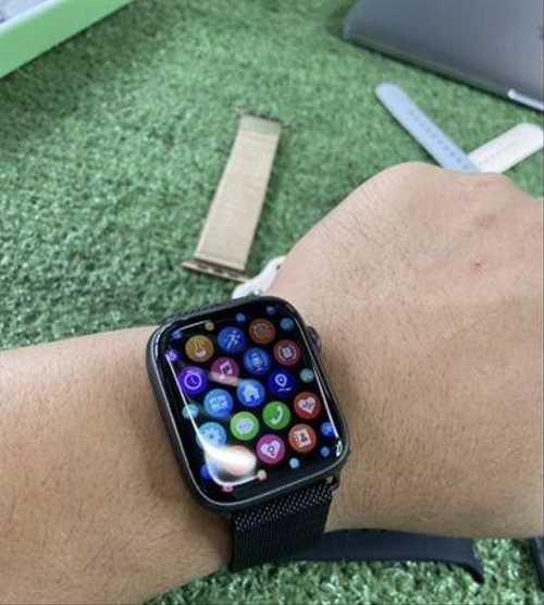 Apple watch с ремешком и коробкой