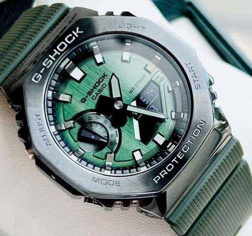 Часы Casio G-Shock GM-2100B-3A