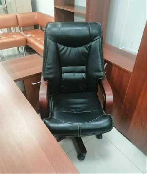 Кресло, офисное кресло, кресло руководителя