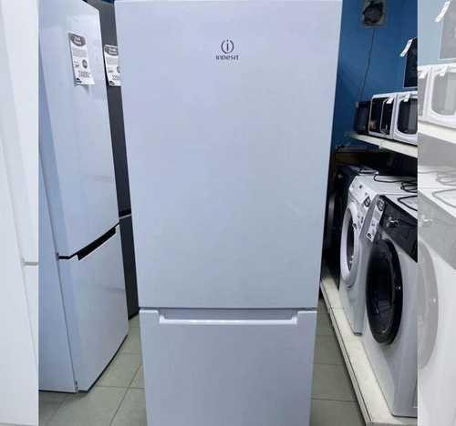 Холодильник Indesit DS316W/ур