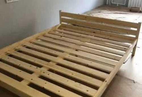 Кровать из дерева - двуспальная, размер 140*200