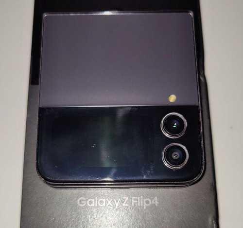 Samsung Galaxy Z Flip4, 8/256 ГБ