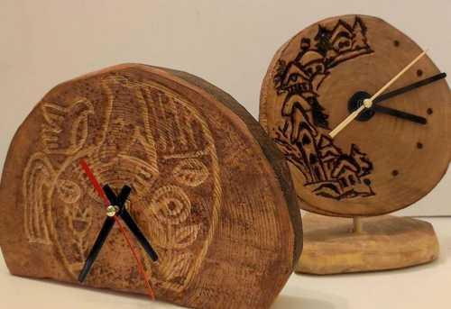 Часы из дерева ручной работы с гравировкой
