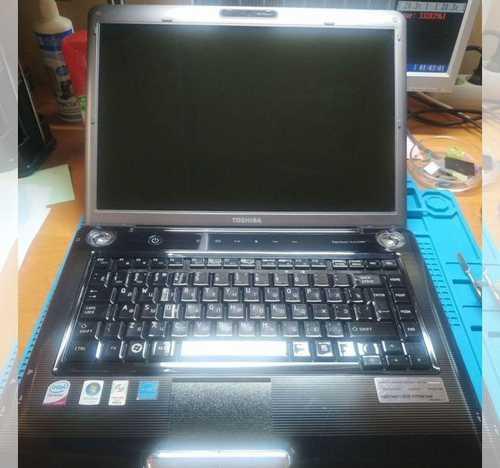 Ноутбук Toshiba satellite A300