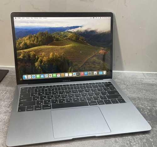 MacBook Air 13 2019 i5 8Gb RAM 255Gb SSD