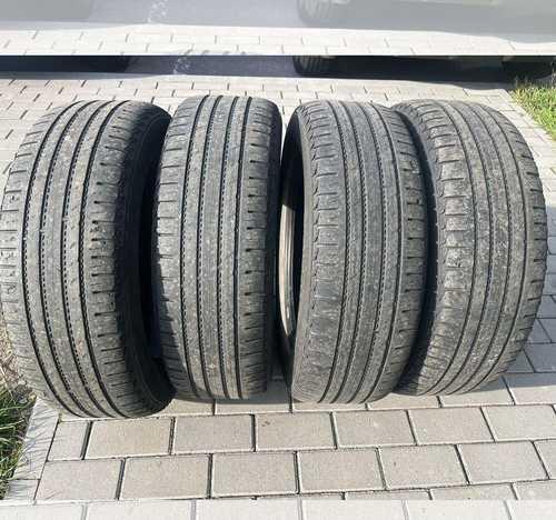 Nokian Tyres Hakka Blue 215/65 R17