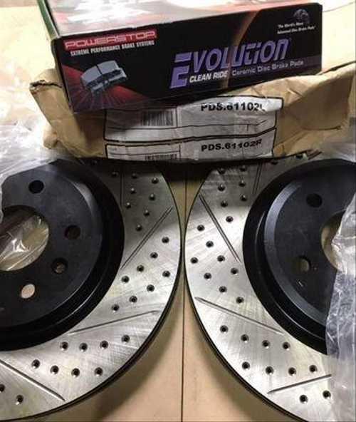 Тормозные диски и колодки перед Powerstop Explorer