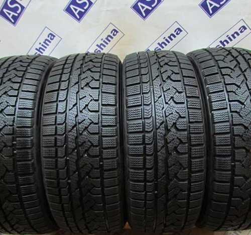 Kumho I'Zen RV KC15 235/55 R18 86P