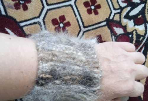 Напульсник из собачей шерсти
