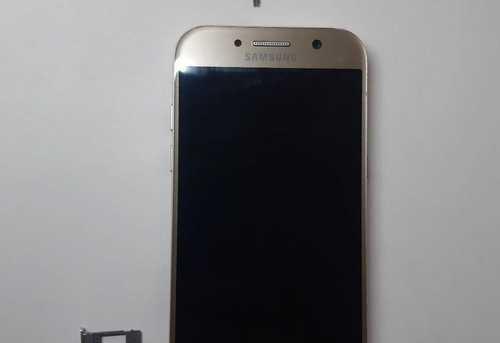Samsung Galaxy A3 (2017) SM-A320F/DS, 2/16 ГБ