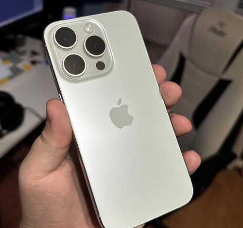 iPhone 15 Pro, 128 ГБ