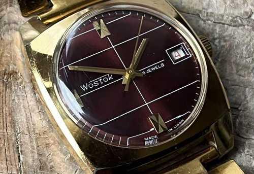 Часы Восток 2214 позолота браслет, ссср, 1970е