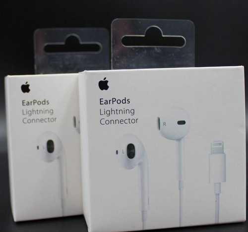 Apple earpods lightning