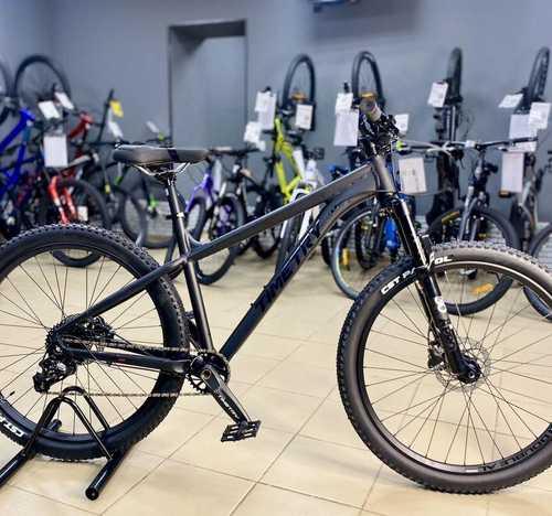 Горный велосипед на осях Sram X5, Shimano