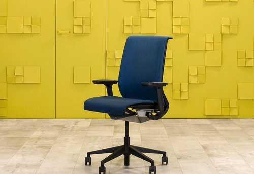 Кресло компьютерное для менеджера Steelcase Герман