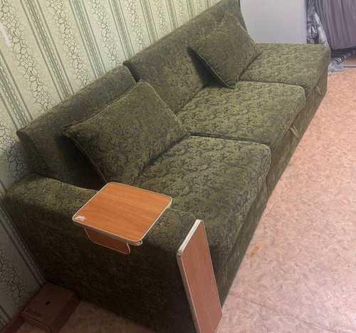 Диван раскладной с мини баром