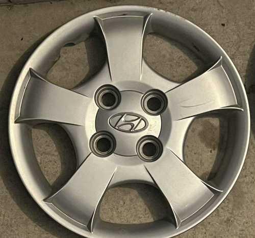 Колпаки r13 Hyundai accent оригинал