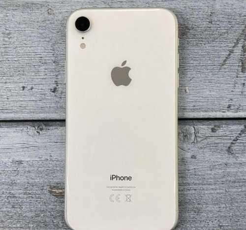 iPhone Xr, 64 ГБ