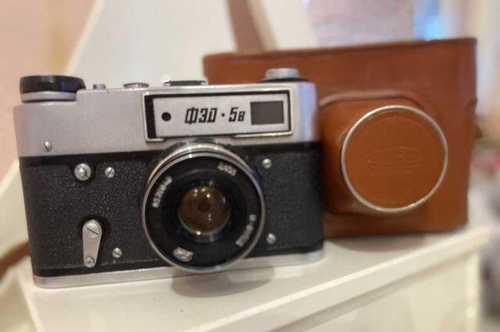 Пленочный советский дальномерный фотоаппарат фэд-5