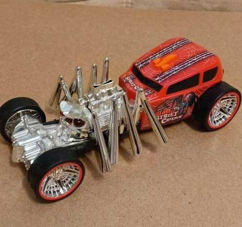 Машинка Hot Wheels Street Creeper