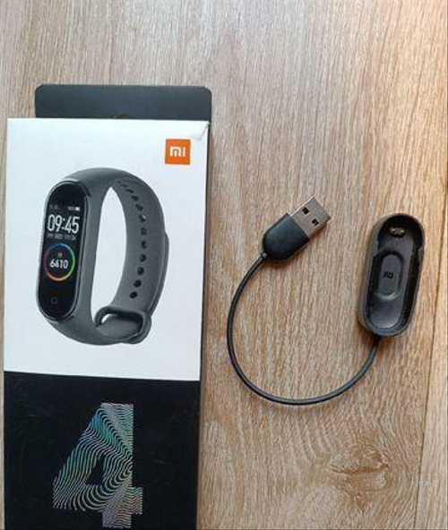 Зарядное устройство для Mi Band 4
