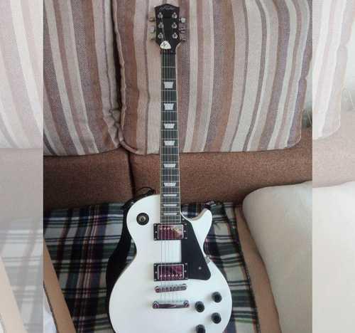 Электрогитара les paul Fabio