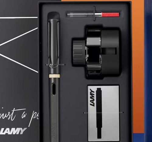 Перьевая ручка Lamy safari серый цвет. Набор