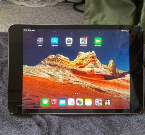 Планшет apple iPad mini 4