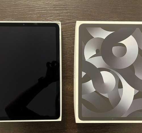 Планшет Apple iPad Air 5 256 GB