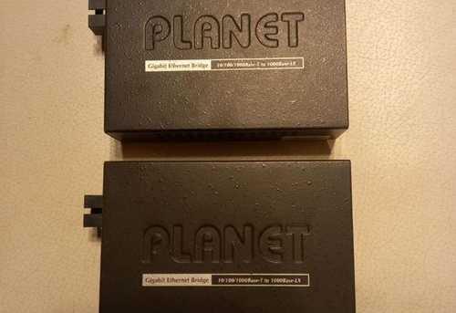 Медиаконвертер оптический Planet GT-806B15