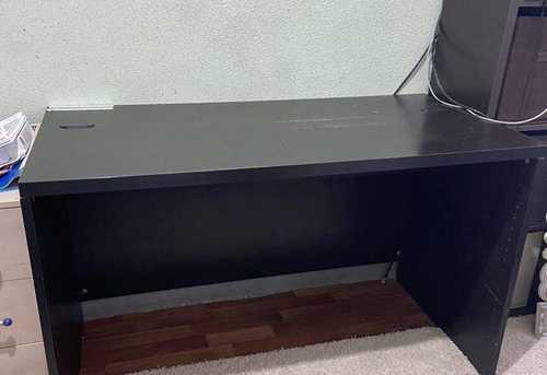 Компьютерный стол чёрный