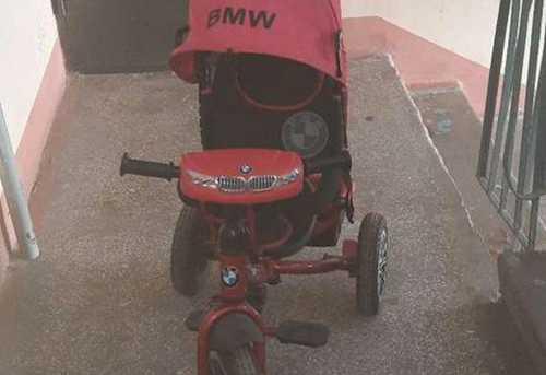 Детский велосипед с тростью BMW