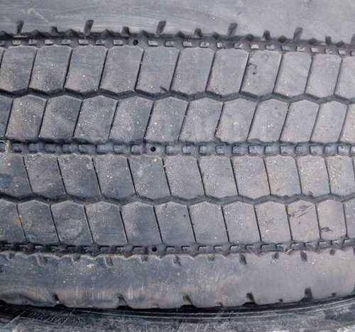 Michelin XDE2  Retread 315/80