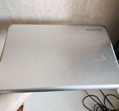 Ноутбук Toshiba satellite c50-a-k6k