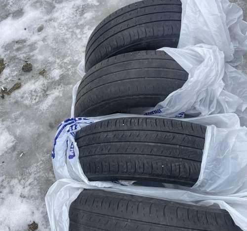 Kumho Solus SA01 KH32 205/65 R16 95H