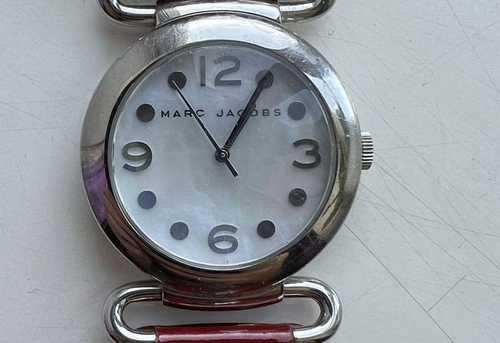 Часы женские Marc Jacobs