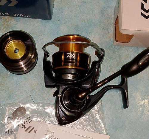 Катушка daiwa 15 Freams 3000 A с двумя шпулями
