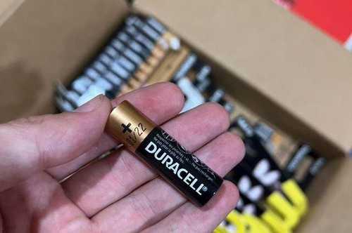 Батарейка пальчиковая Duracell Professional
